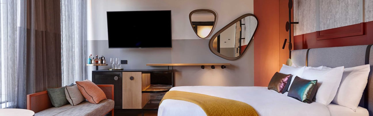 Rooms & suites at QT Auckland - Auckland